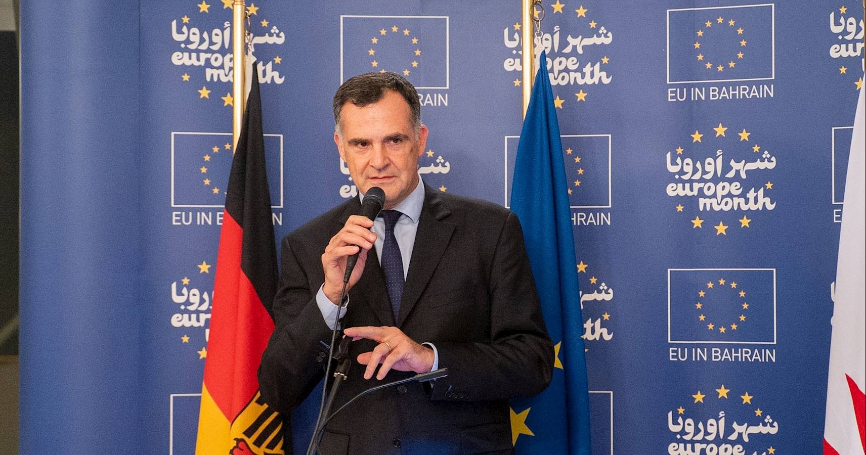 Director General of Bilateral Relations attends Europe Day reception