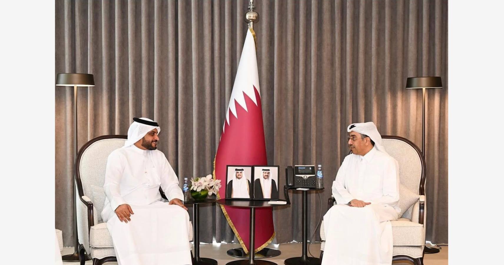 Qatar's Minister of Labor receives Bahraini Ambassador to Doha