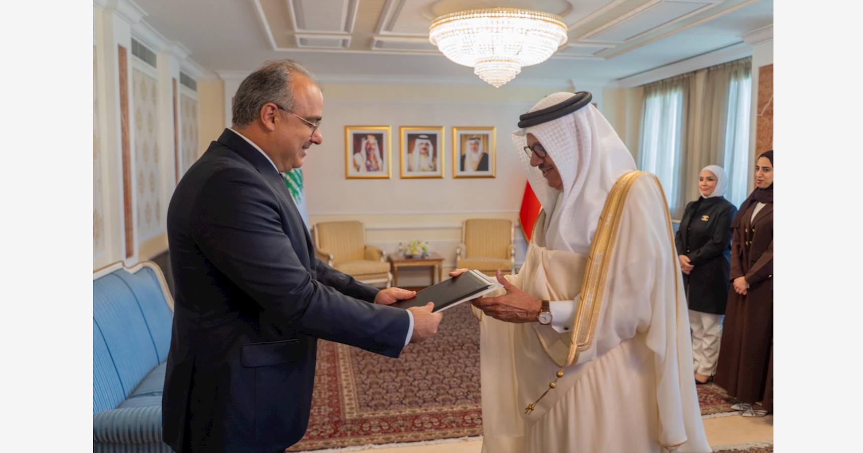 Foreign Minister receives copy of credentials of appointed Lebanese ...