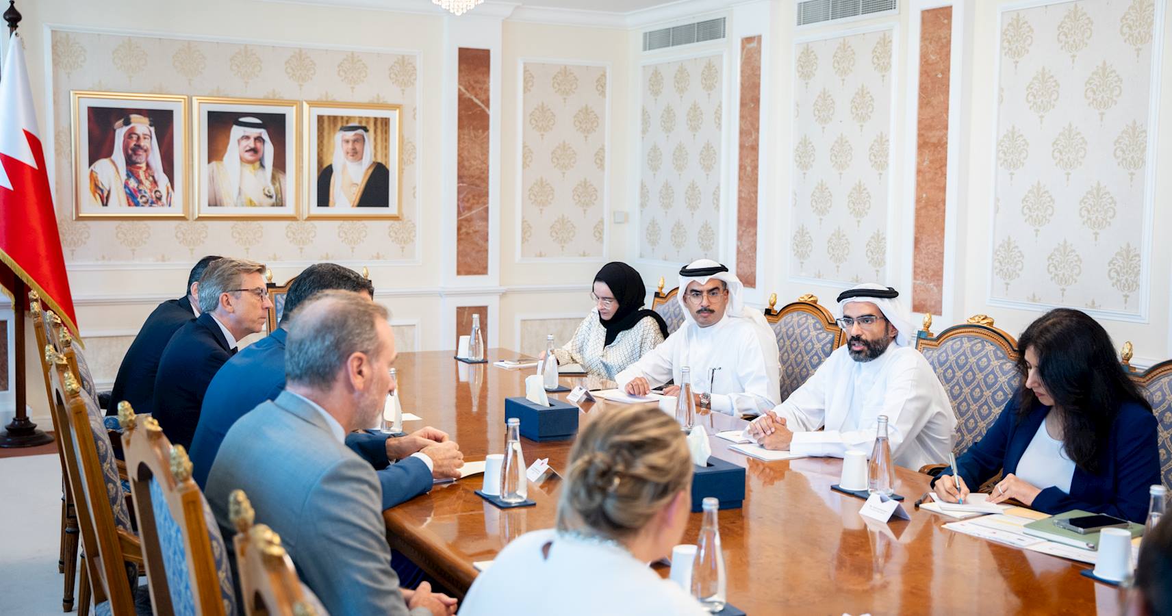 Director General of Bilateral Relations receives heads of diplomatic ...